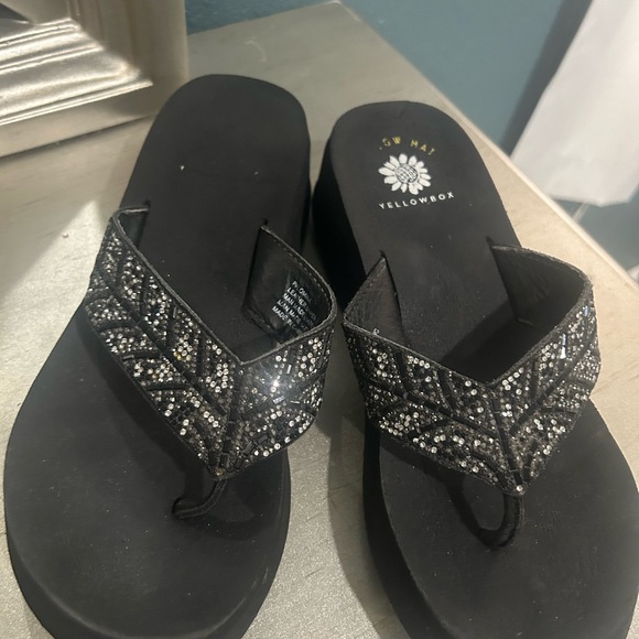 Yellow Box | Shoes | Yellow Box Black Paisley Sandals | Poshmark